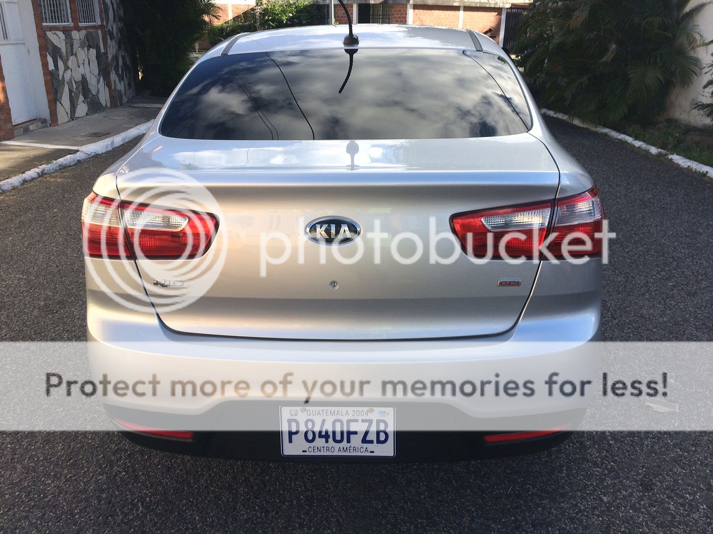 VENTA VIP: KIA RIO LX GDI 2013 Nueva Línea. F/E NITIDO ...